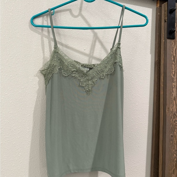 Amisu | Tops | Elegant Lace Trim Green Cami Top | Poshmark